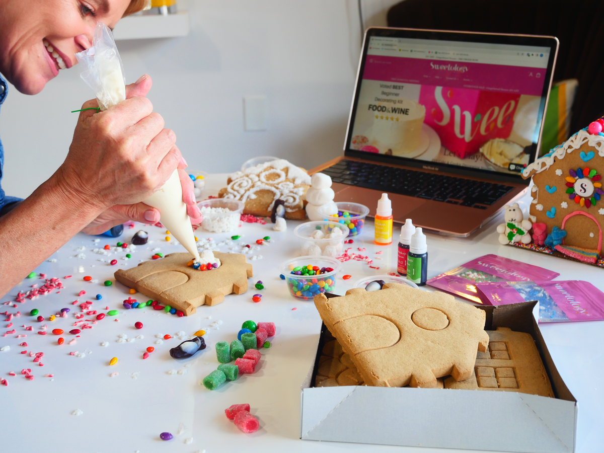 how to make gingerbread house kit